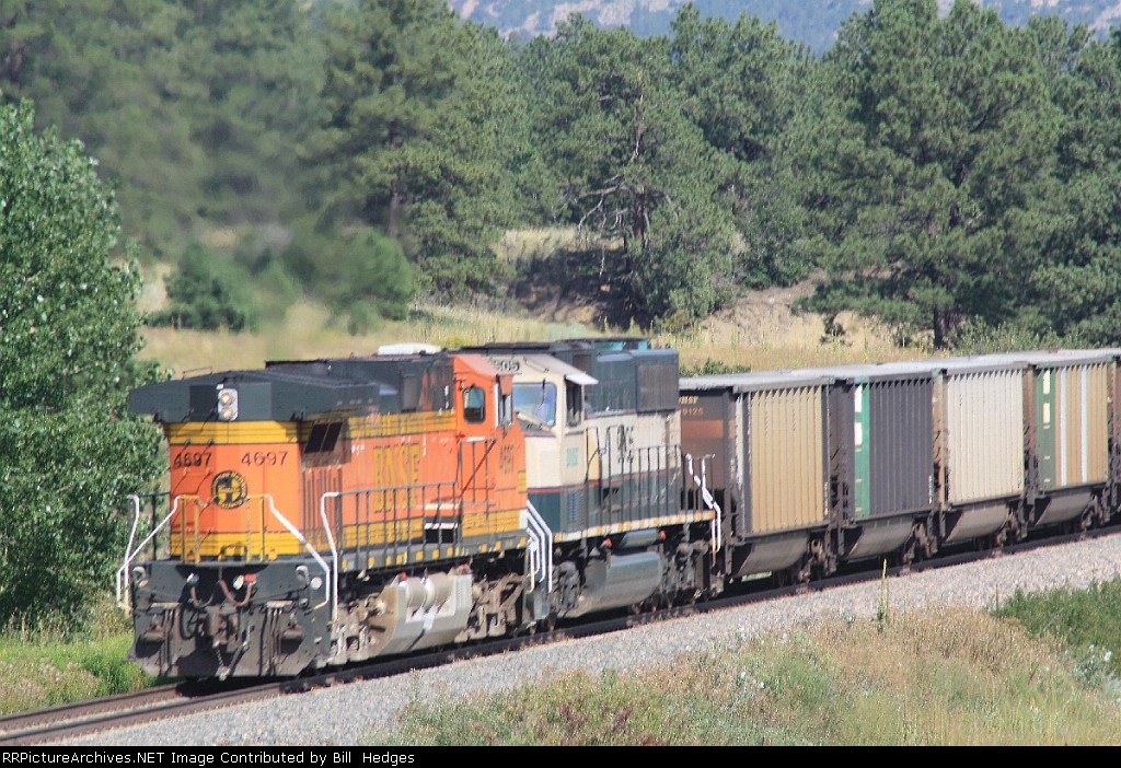 BNSF 4697